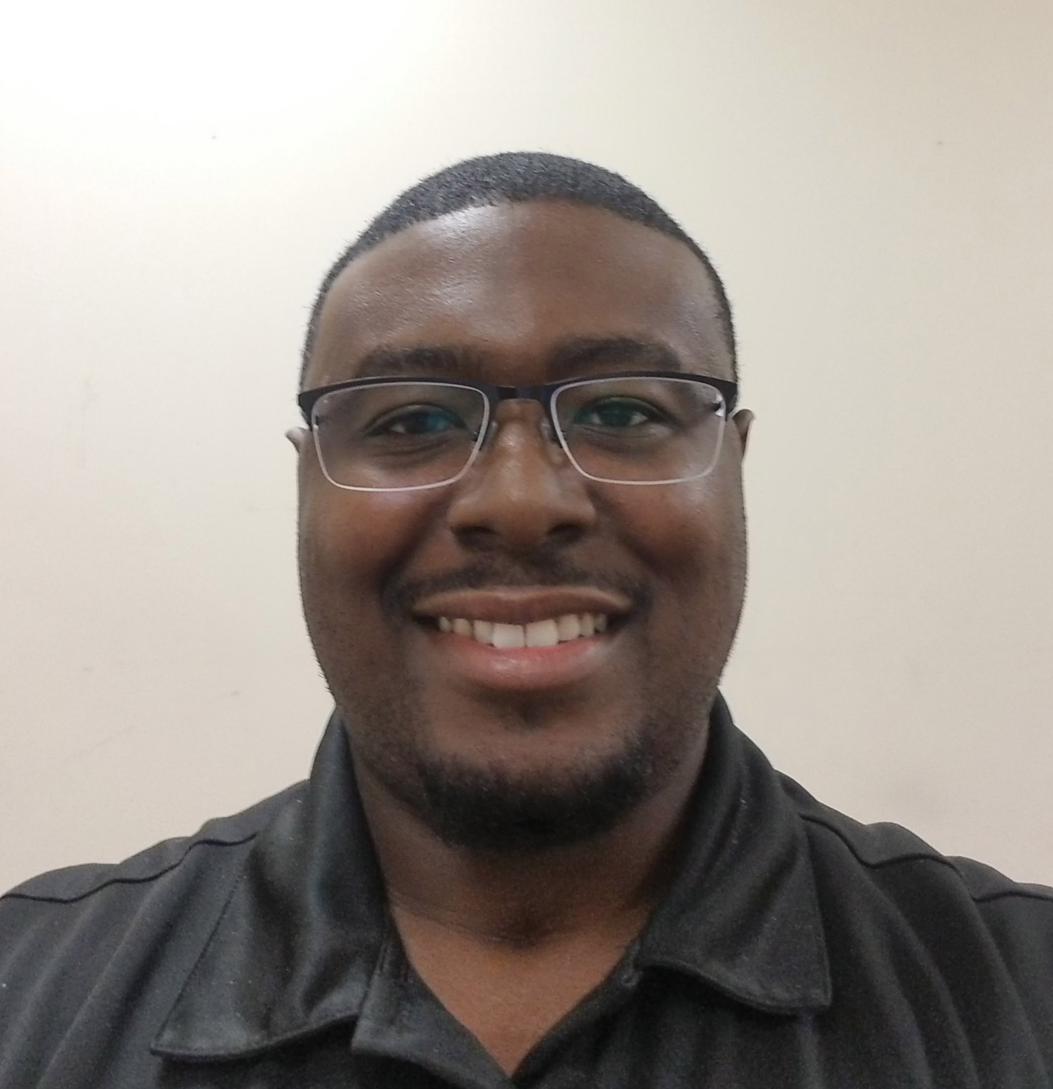 Clarence E. Davis II - The Official Scott Roberts Website